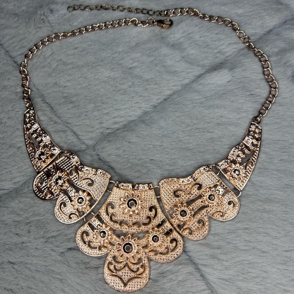 paparazzi | Jewelry | Mess With The Bull Rose Gold Necklace | Poshmark